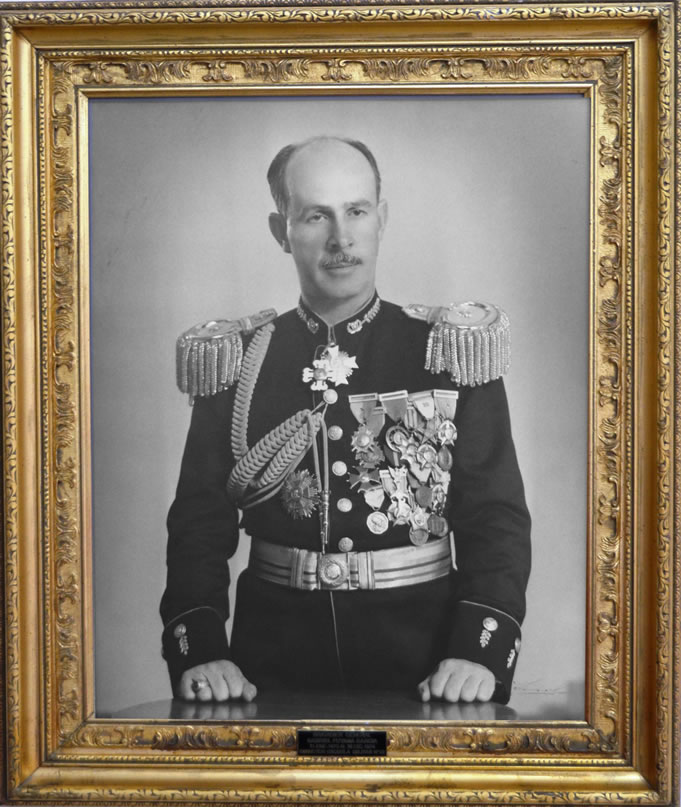 Escuela Militar de Cadetes - ESMIC - Salón de directores