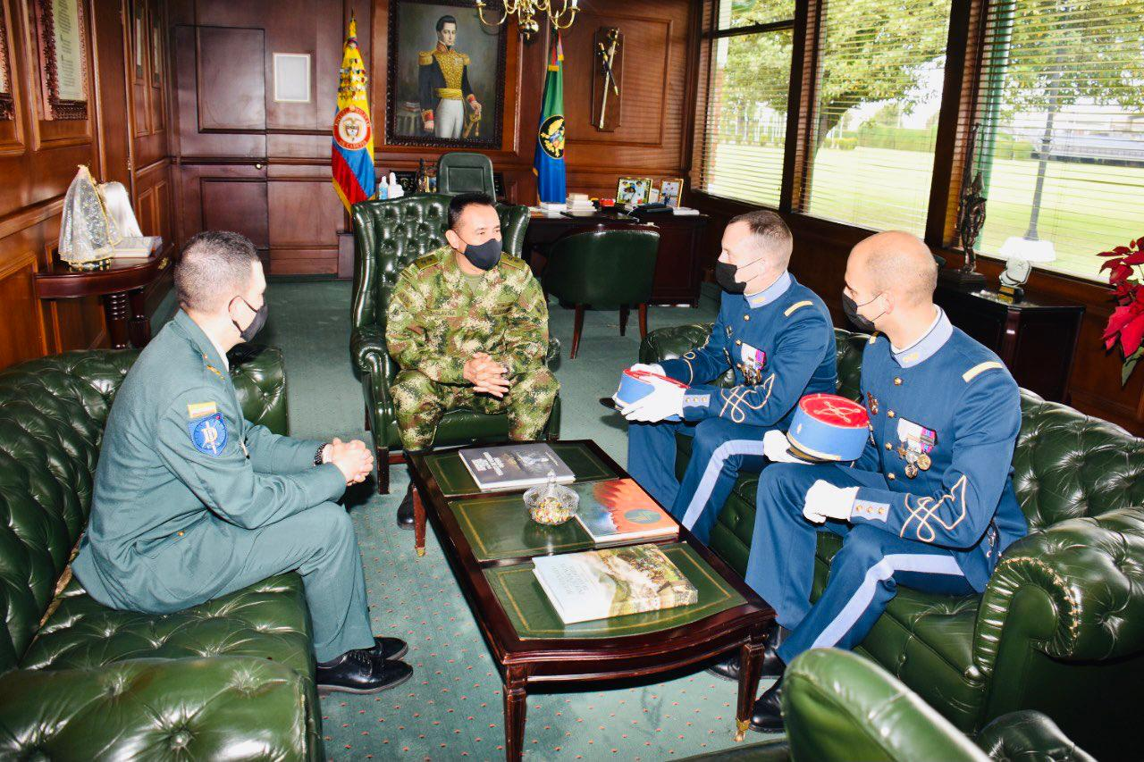 Escuela Militar de Cadetes - ESMIC - Noticias